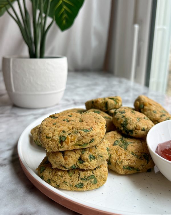 Delicious Plant-Based Chickpea & Spinach Nuggets - Upbeet & Kaleing It